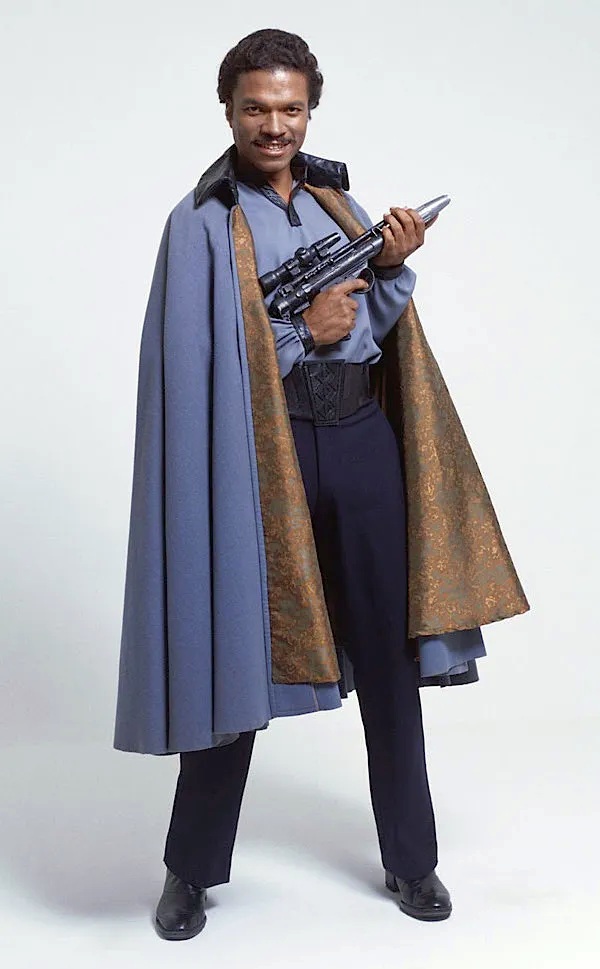 Galactic Style Guide – Capes and Cloaks I – Living History in the Star ...