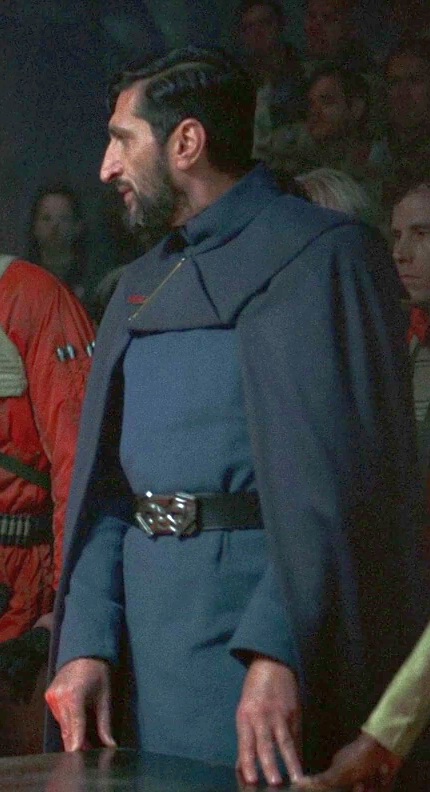 Galactic Style Guide – Capes and Cloaks II – Living History in the Star ...